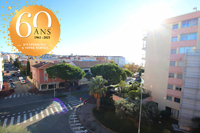 Appartement à vendre - Fréjus, Fréjus Plage - 1 pièce