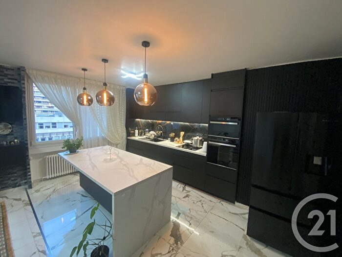 Appartement à vendre - Saint-Étienne, Tardy, Colline des Pères, Bizillon - 3 pièces - 2 chambres