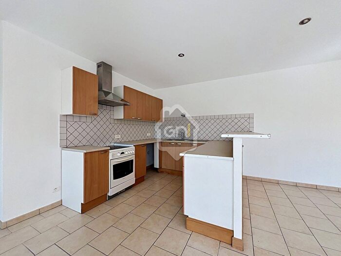 Orgon : Appartement 3 pièces à louer