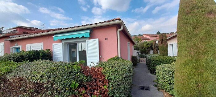 Appartement à louer - Les Aspres, Grasse - 2 pièces - 1 chambre