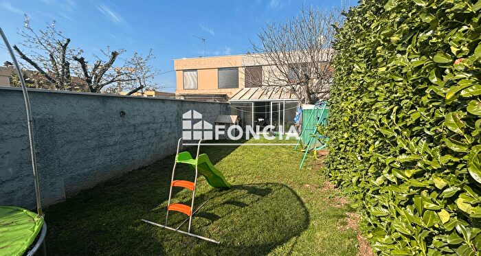 Maison à vendre - Meyzieu, Sud Est - 4 pièces - 3 chambres