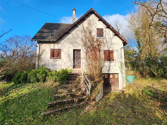 Maison à vendre - Thorigny-sur-Oreuse - 6 pièces - 5 chambres