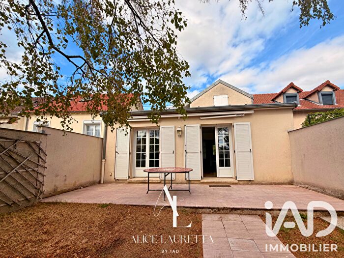 Maison 6 pièces à Limay, Centre-ville, à vendre