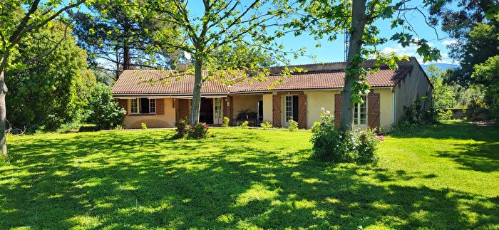 Maison 7 pièces à Céret, à vendre