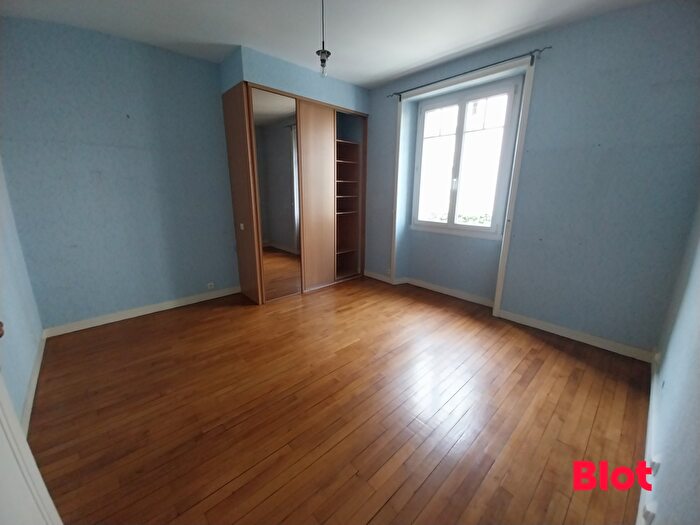 Quartiers Centre, Saint-Hélier, Gare : Appartement 2 pièces à vendre