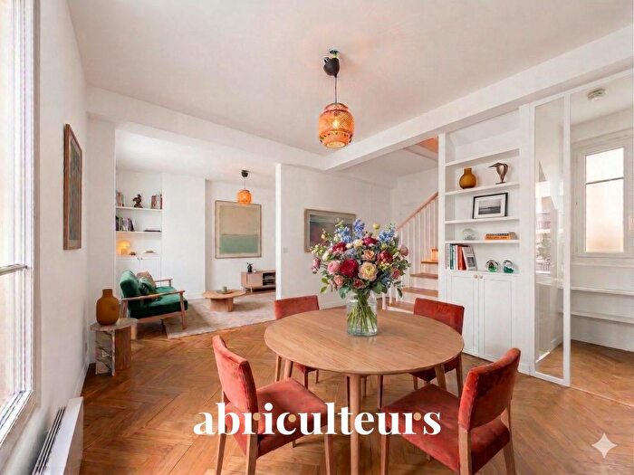 Appartement 5 pièces à Puteaux, Vieux Puteaux, à vendre