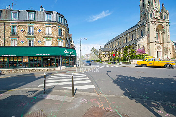 Appartement à vendre - Le Chesnay, Saint-Antoine de Padoue - 4 pièces - 3 chambres