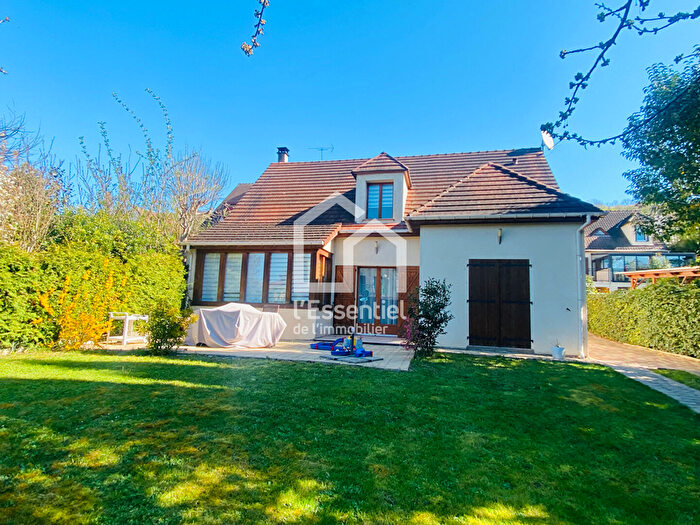 Maison à vendre - Vaux-sur-Seine - 6 pièces - 3 chambres