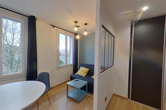 Appartement 1 pièce à louer à Grieu-Vallon Suisse-Saint Milaire-Mont Gargan, Rouen