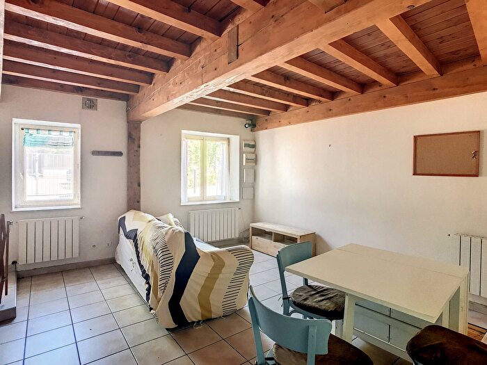 Villefranche-sur-Saône, Centre-ville : Appartement 2 pièces à louer