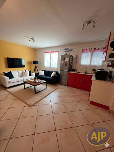 Appartement à louer - Châteaubriant, La Borderie, Choisel, La Ville Marie, Etang - 3 pièces - 2 chambres