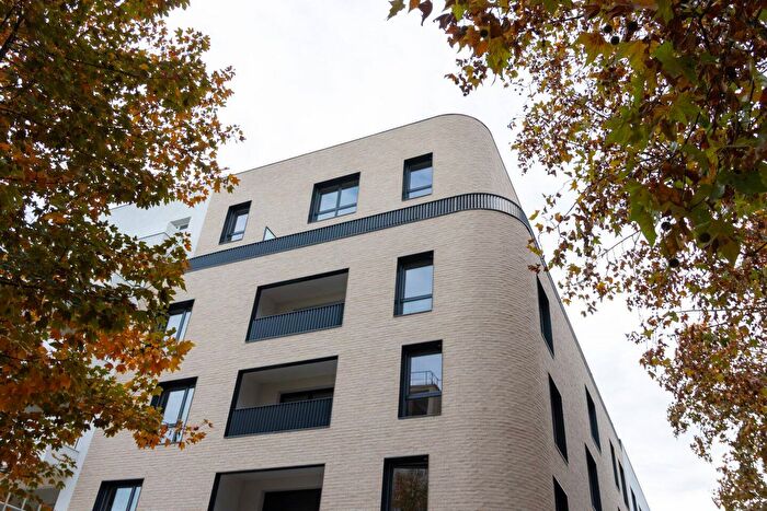 Appartement à louer - Carnot-Petit Pont-Alouettes, Alfortville - 3 pièces - 2 chambres