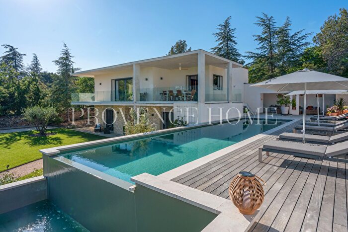 Maison 6 pièces à vendre - Cabrières-dAvignon