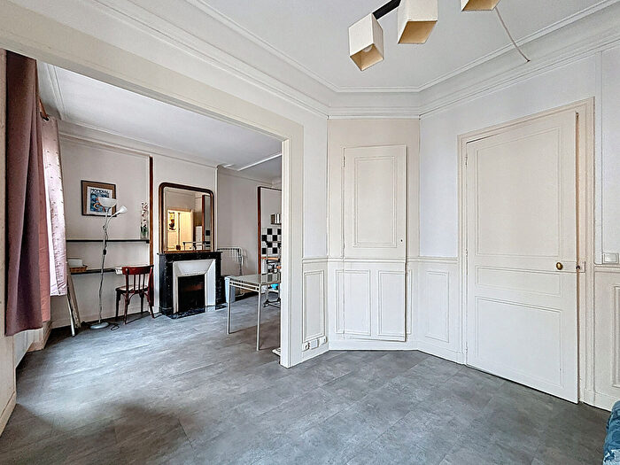 Appartement à louer - Paris e , La Fourche, Guy Moquet - 2 pièces - 1 chambre