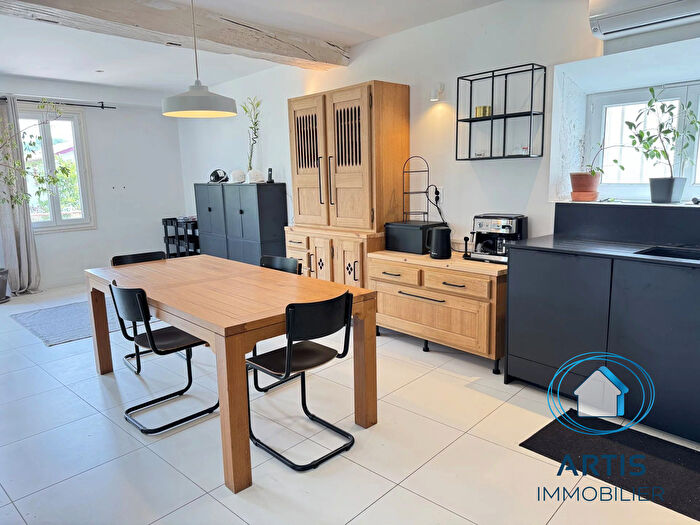 Appartement à vendre - Saint-Pée-sur-Nivelle - 5 pièces - 3 chambres