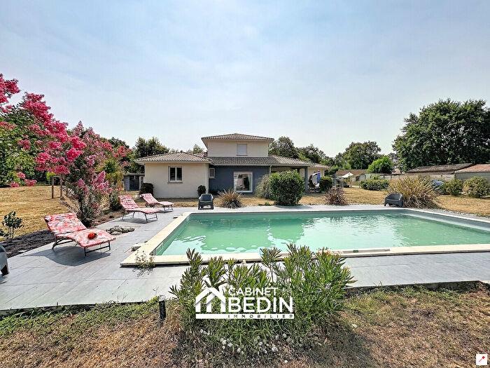 Parentis-en-Born : Maison 12 pièces à vendre