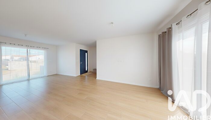 Maison à vendre - Échillais - 5 pièces - 3 chambres