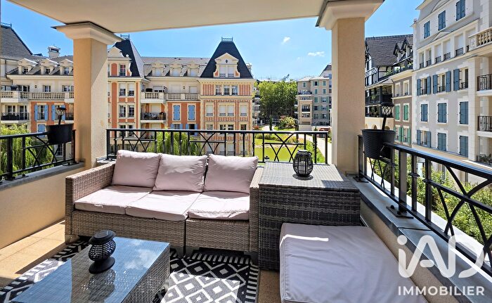Appartement 4 pièces à vendre à Le Plessis-Robinson, Centre commercial