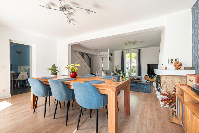Chennevières-sur-Marne, La Maillarde - Maison 10 pièces à vendre