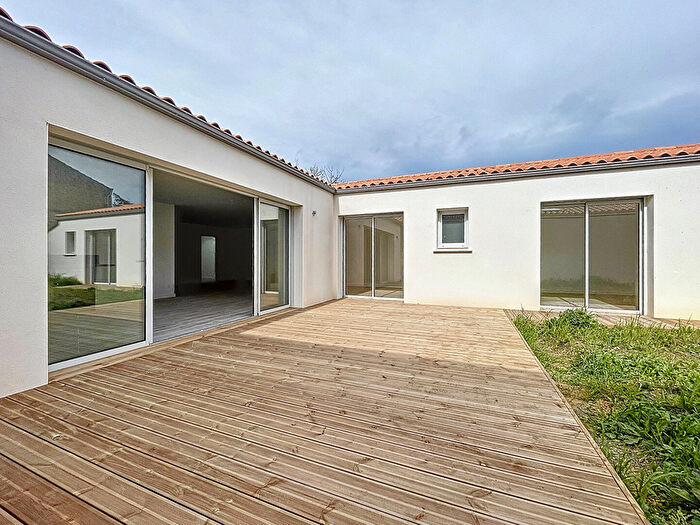 Maison à vendre - Sainte-Soulle - 5 pièces - 4 chambres