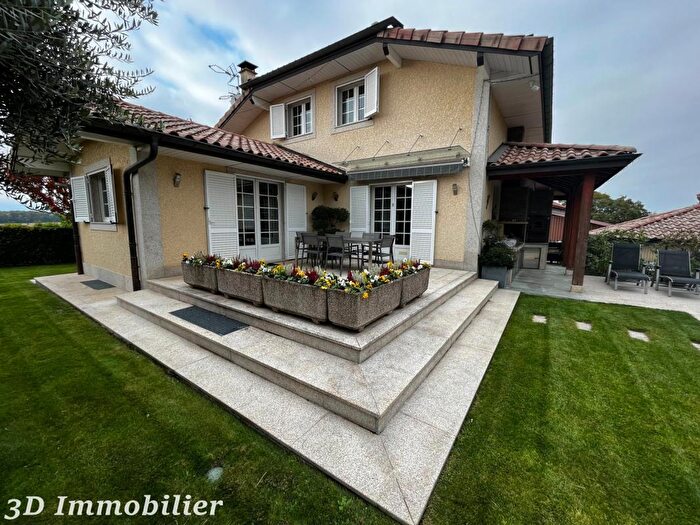 Maison 7 pièces à vendre à Douvaine