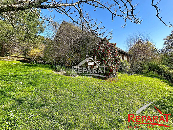 Maison à vendre - Juillac - 8 pièces - 4 chambres