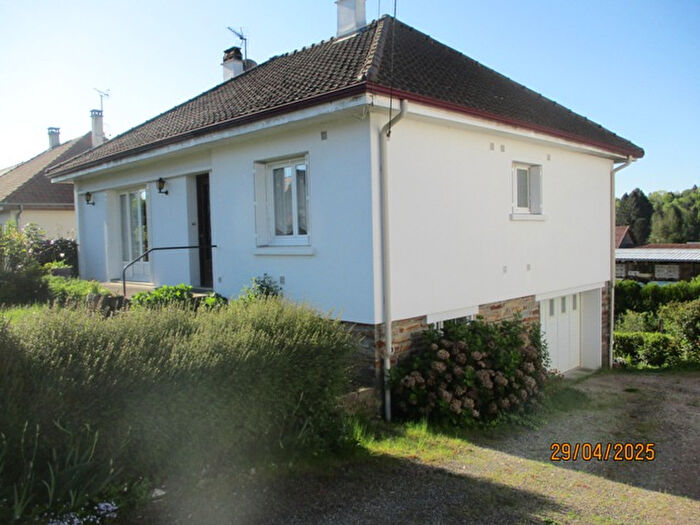 Maison à vendre - Saint-Yrieix-la-Perche - 5 pièces - 3 chambres