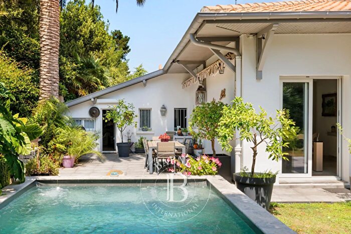 Maison 6 pièces à vendre - Anglet, Chassin
