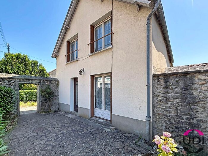 Maison 4 pièces à Ballancourt-sur-Essonne, à vendre