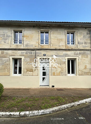 Maison à vendre - Coutras - 4 pièces - 3 chambres