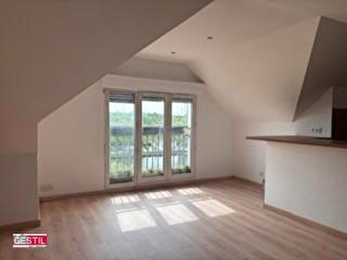 Appartement 1 pièce à Pontoise, Centre-ville, à vendre