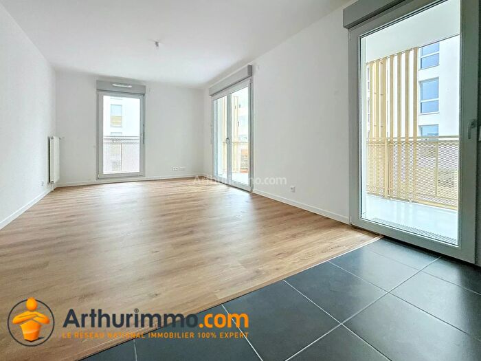 Appartement à louer - Reims, Courlancy, Porte de Paris, Bois dAmour - 3 pièces - 2 chambres