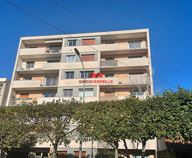 Appartement à vendre - Poissy, Centre-ville - 2 pièces - 1 chambre