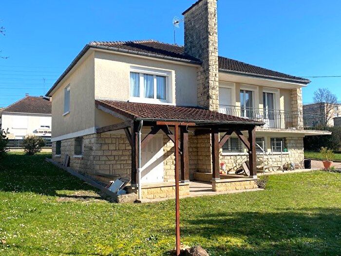 Maison à vendre - Joigny - 7 pièces - 3 chambres