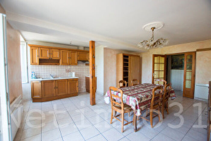 Maison à louer - Puylaurens - 4 pièces - 3 chambres