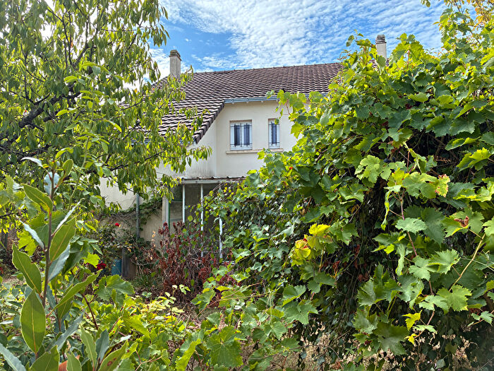 Saint-Sébastien-sur-Loire, Est : Maison 6 pièces à vendre
