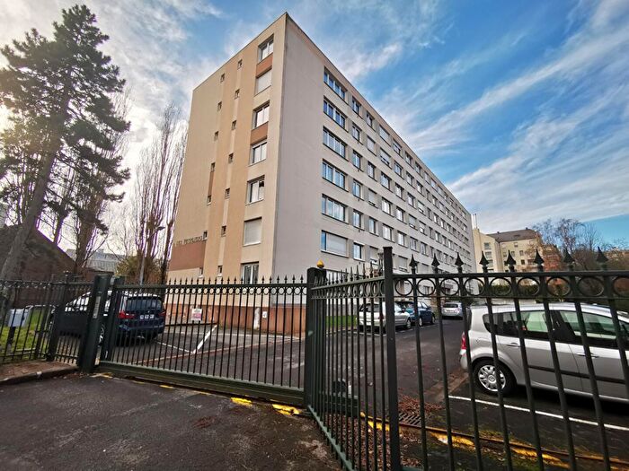 Appartement à vendre - Lille - 3 pièces - 2 chambres