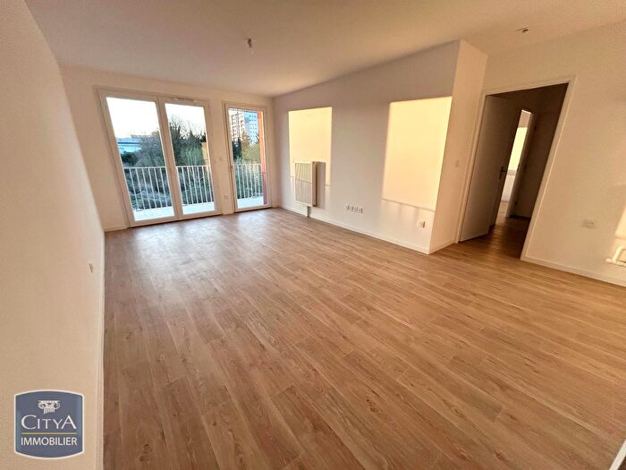 Appartement à louer - Valenciennes, Cheminots, Acalas, Fb de Lille - 3 pièces - 2 chambres