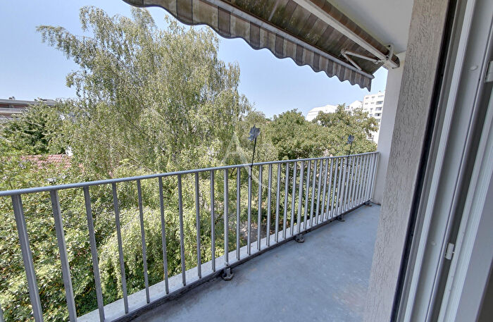 Appartement 2 pièces à vendre à Nogent-sur-Marne, Les Viselets