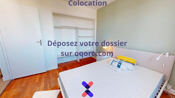 Appartement à louer - Le Bachut, Lyon ème - 4 pièces - 3 chambres
