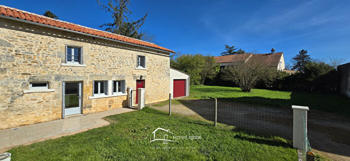 Maison à vendre - Rouillé - 3 pièces - 2 chambres