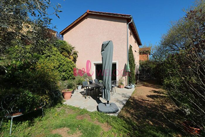 Maison à vendre - Rontalon - 5 pièces - 3 chambres