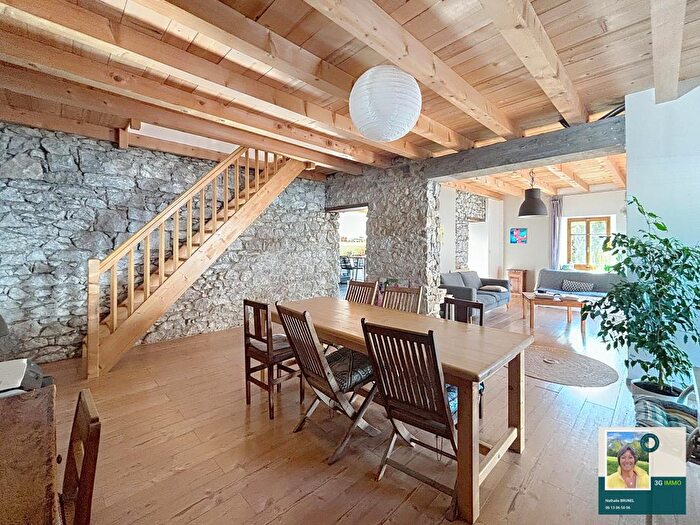 Maison à vendre - Mégevette - 8 pièces - 3 chambres