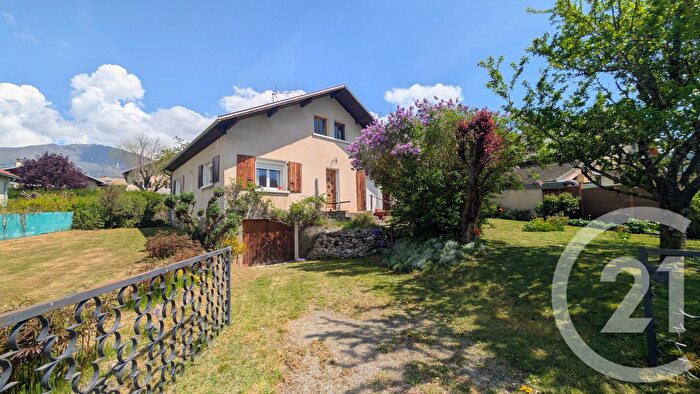 Saint-Bonnet-en-Champsaur : Maison 5 pièces à vendre