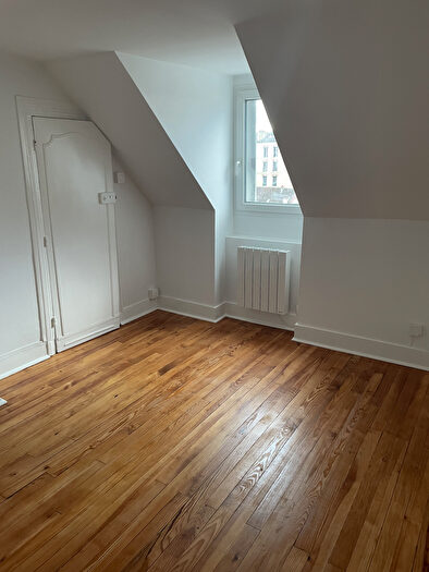 Appartement à vendre - Pontoise, Centre-ville - 3 pièces - 2 chambres