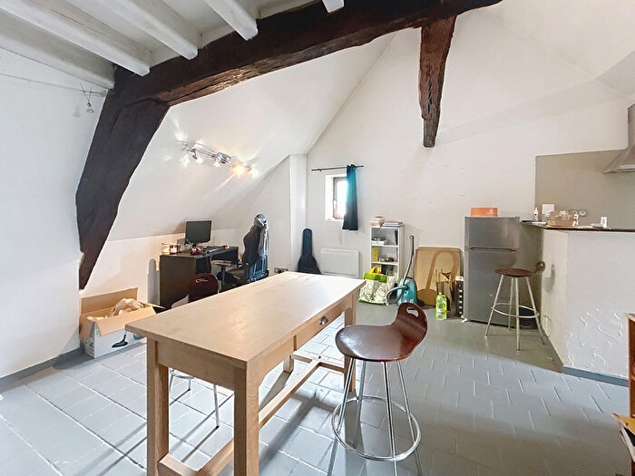 Appartement à vendre - Auxerre, Centre-ville - 2 pièces - 1 chambre