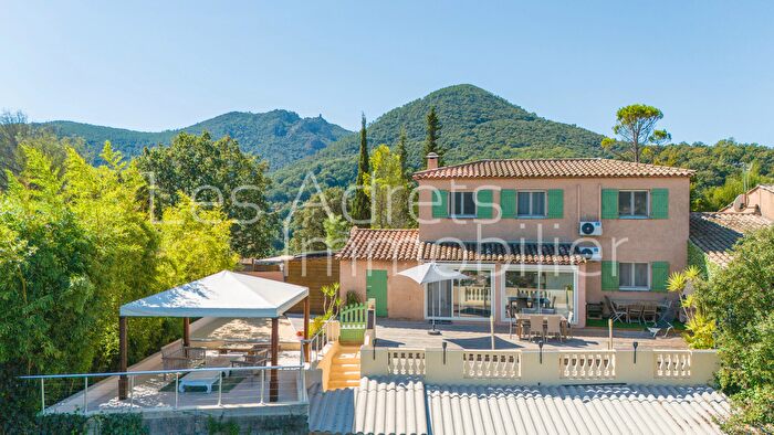 Maison 5 pièces à vendre à Les Adrets-de-l'Estérel