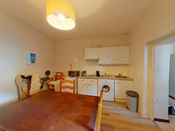 Châtellerault, Centre-ville : Appartement 2 pièces à vendre