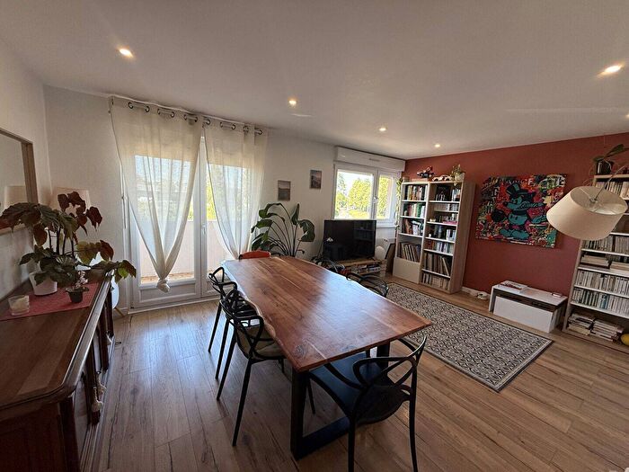 Schilick Centre Ouest, Schiltigheim : Appartement 3 pièces à louer