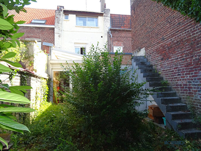 Maison 5 pièces à Faches-Thumesnil, à vendre
